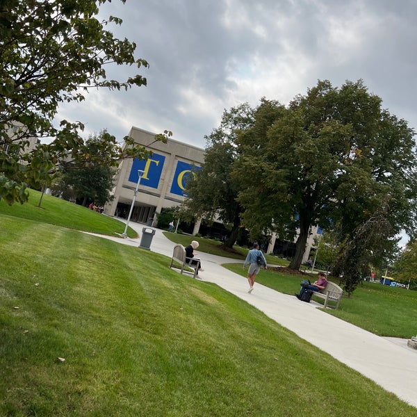 Memorial Field House - 11 tips