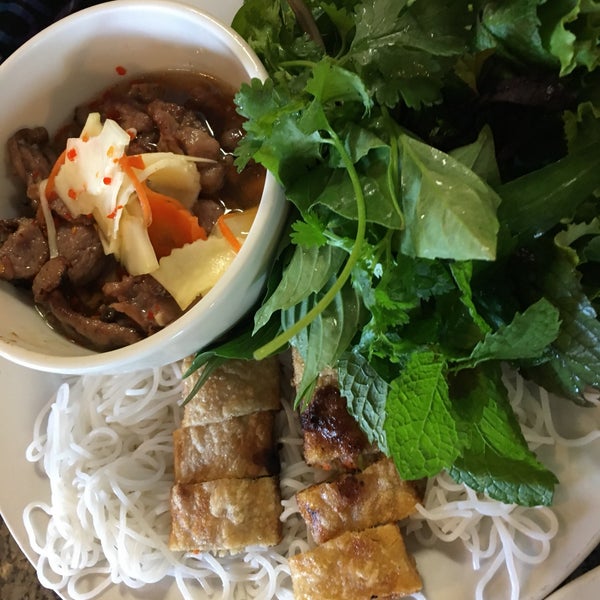 Hanoi Kitchen - Vietnamese Restaurant in Montavilla