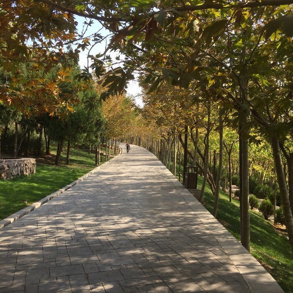 Bagh Rah-e Fadak | باغ راه فدک - Park in تهران