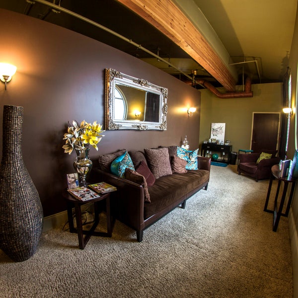 Brickhouse Retreat Salon & Day Spa - Spa