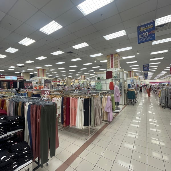 AEON Cheras Selatan Shopping Centre - 191 tips from 32841 visitors