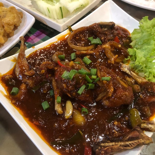 Johan Classic Seafood Restaurant - Ipoh, Perak