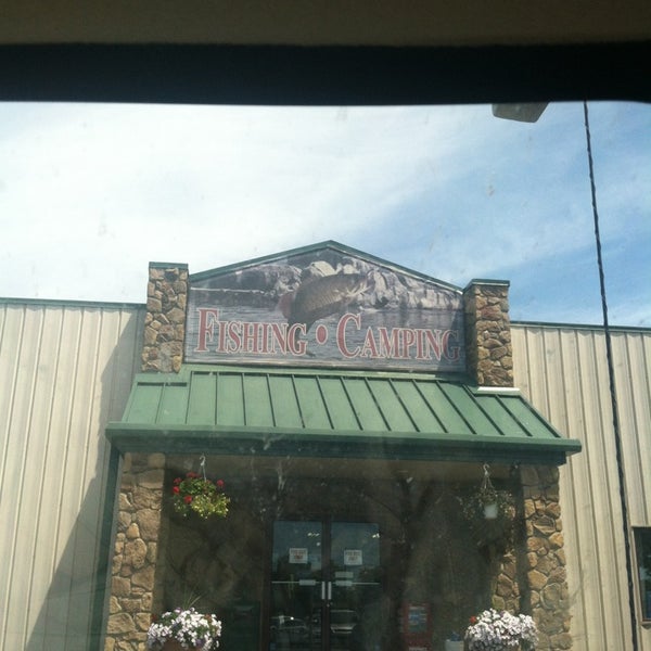 Photos at Fin Feather Fur Outfitters - Ashland, OH