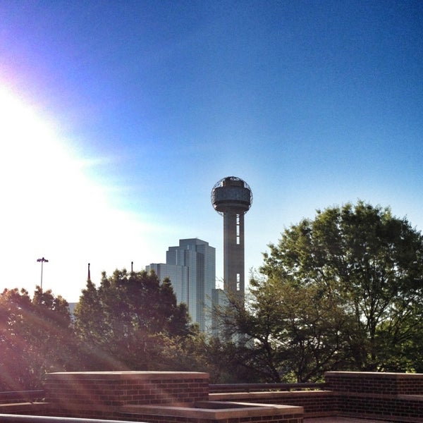 Photos at Frank Crowley Courts Building - Courthouse in Dallas
