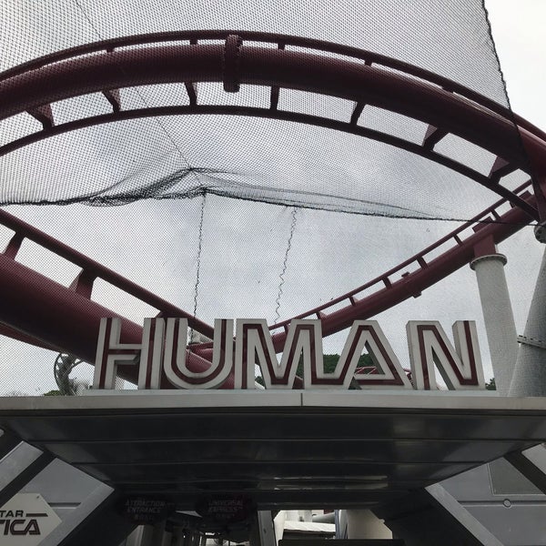 Photos at Battlestar Galactica: Human vs. Cylon - Universal Studios ...