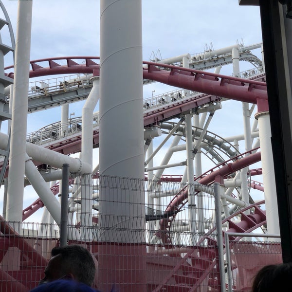 Photos at Battlestar Galactica: Human vs. Cylon - Universal Studios ...