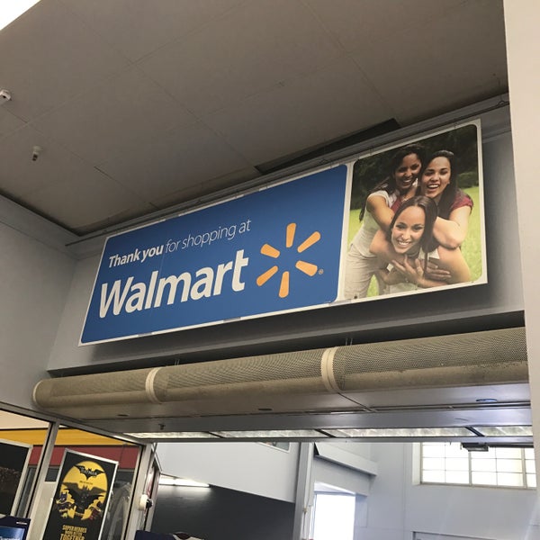 Walmart Supercenter - Big Box Store