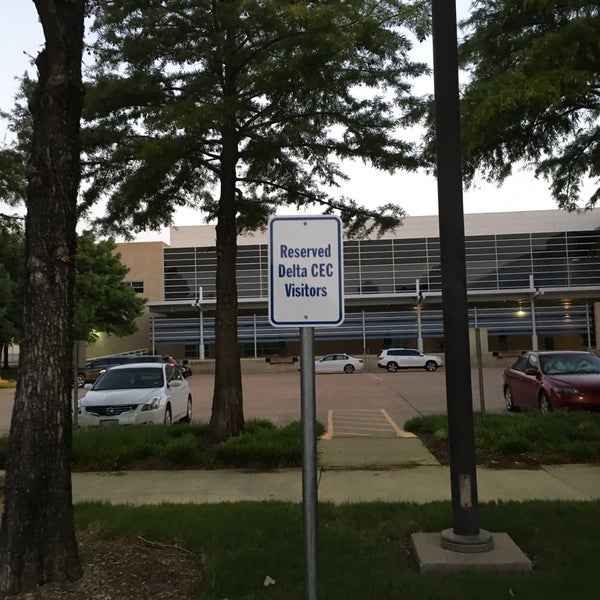 Photos at Delta Reservation Call Center - Office in Dallas