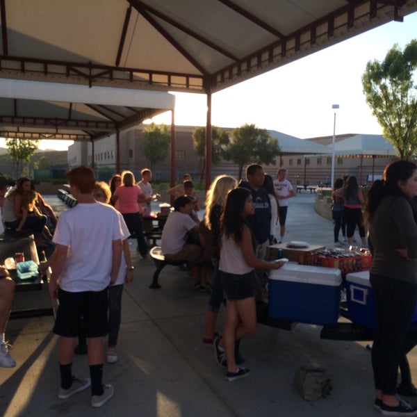 Dorothy McElhinney Middle School - Murrieta, CA