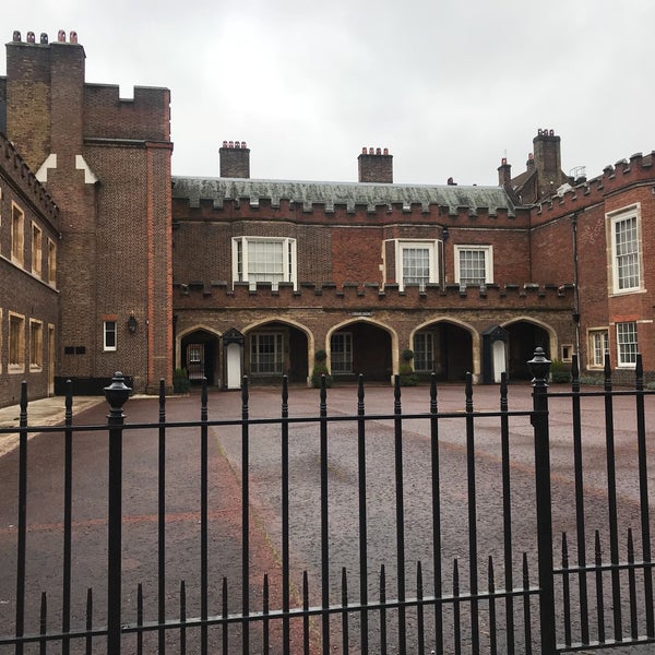 Friary Court - Green Park - London, Greater London