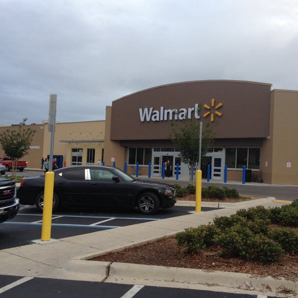Walmart Supercenter - Big Box Store