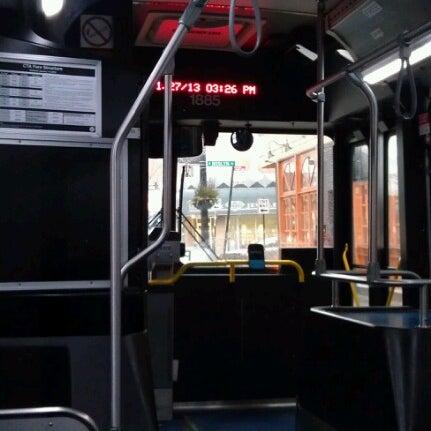 Photos at CTA Bus 22 - Lincoln Park - 8 tips from 1202 visitors