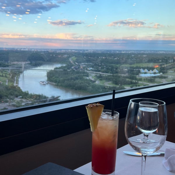 LaRonde Restaurant - Chateau Lacombe - French Restaurant in Downtown ...