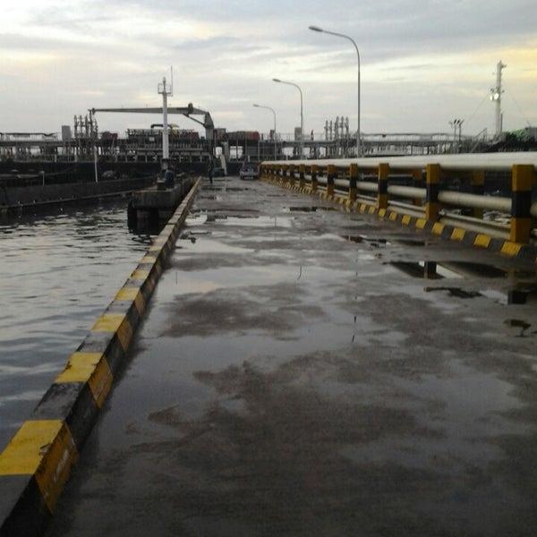 Dermaga PT. Multi Nabati Sulawesi - Factory