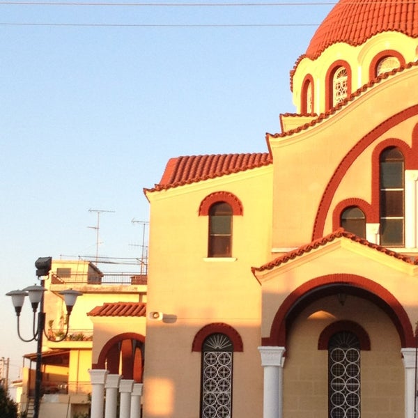 Ιερός Ναός Αγίου Κωνσταντίνου - Church in Ανδραβίδα