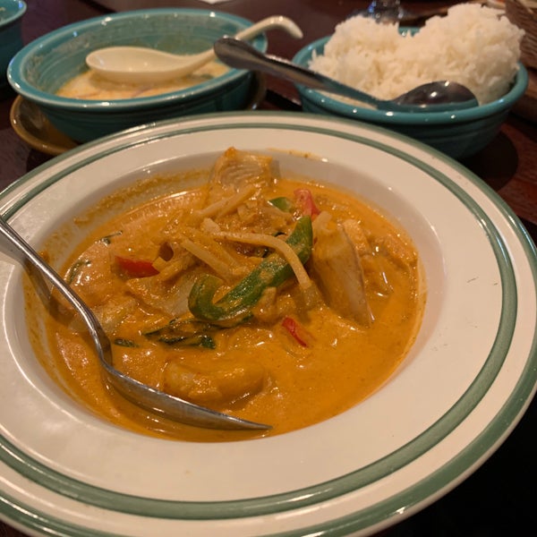 Royal Orchid - Thai Restaurant in Downtown Renton