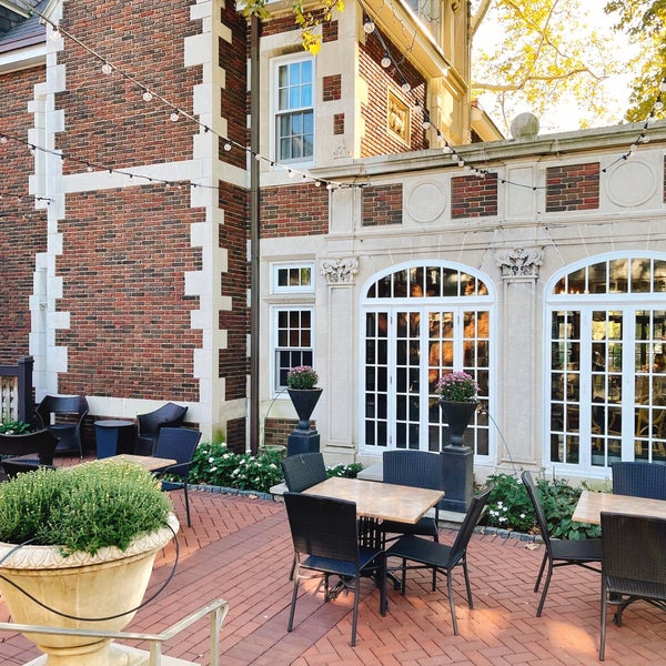 Glidden House - Hotel in University Circle