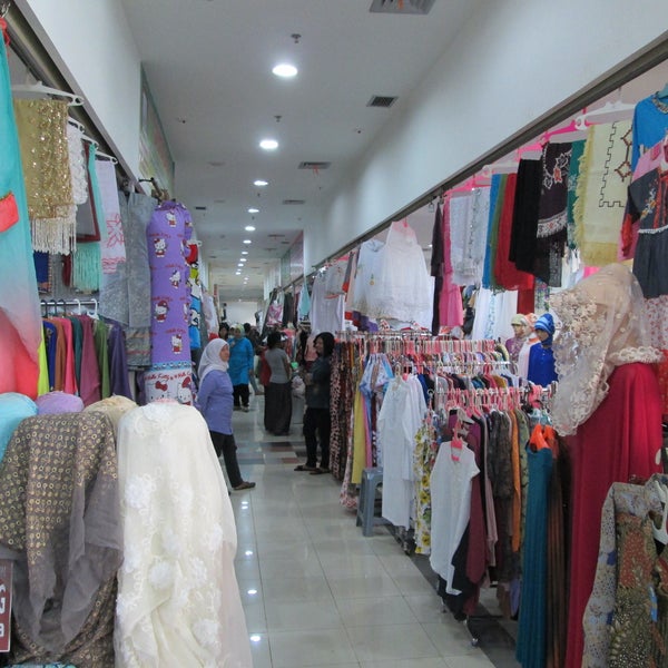 Pasar Mayestik - Kebayoran Baru - 350 tips from 14105 visitors