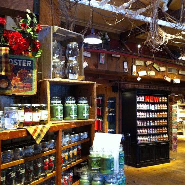 Yankee Candle Flagship Store