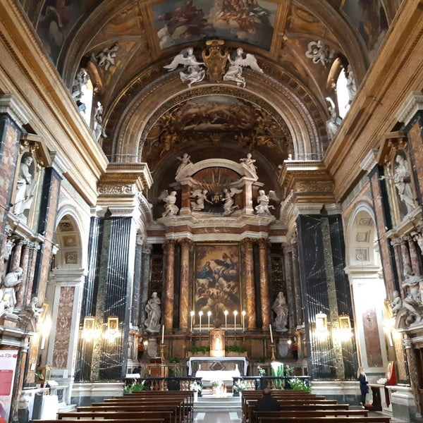 Chiesa di Gesu e Maria al Corso - Church in Campo Marzio