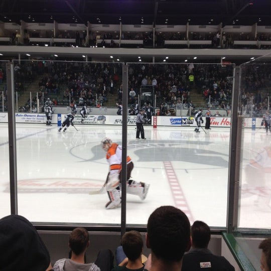 Photos at Munn Ice Arena - Michigan State University - 17 tips from ...