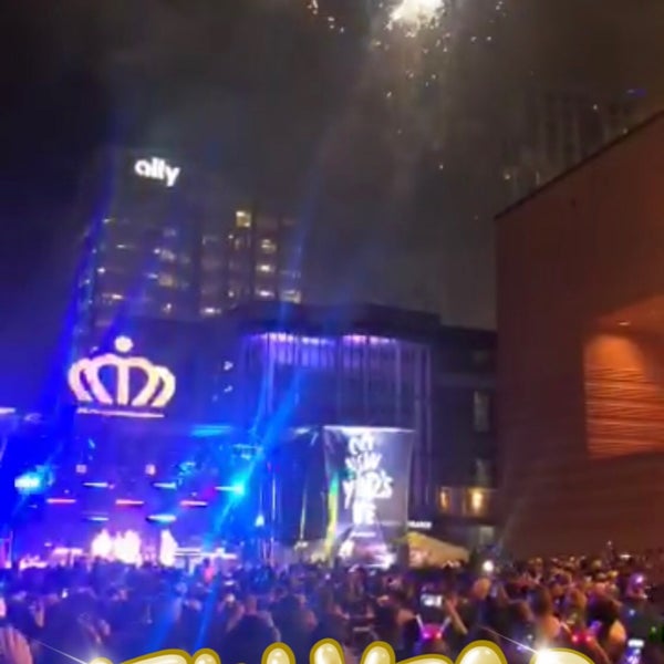 Levine Center for the Arts - Third Ward - 2 tips