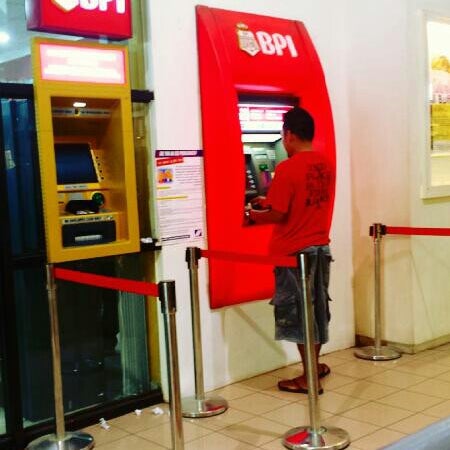 Bank of the Philippine Islands (BPI) - 2 tips from 87 visitors
