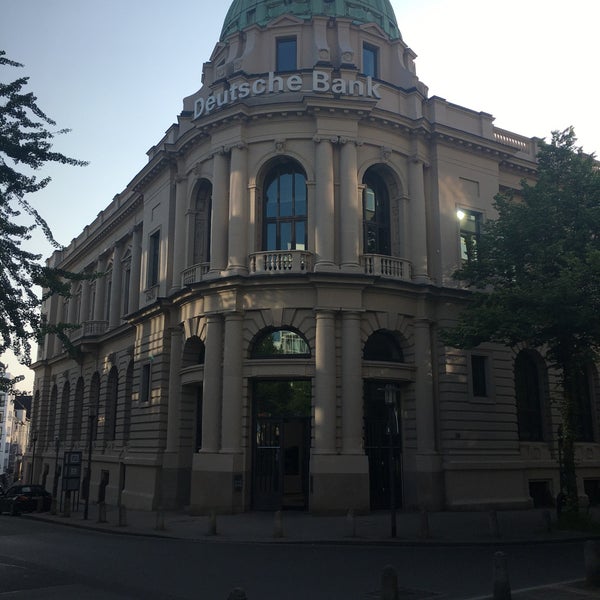 Deutsche Bank - Bank in Essen