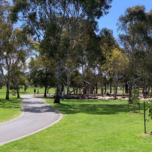 Elsternwick Park - 7 tips from 336 visitors