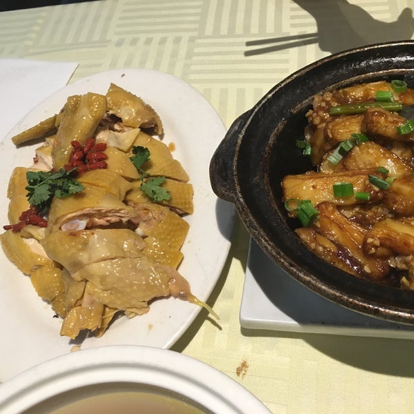 Photos at Dong Kee Chinese Restaurant - Chinese Restaurant