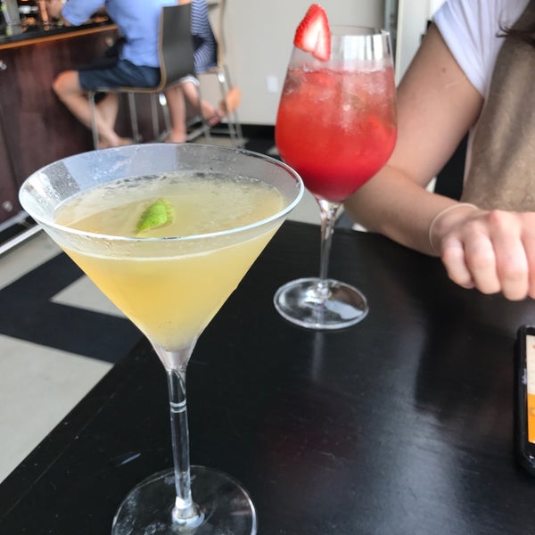 Element 112 - Molecular Gastronomy Restaurant