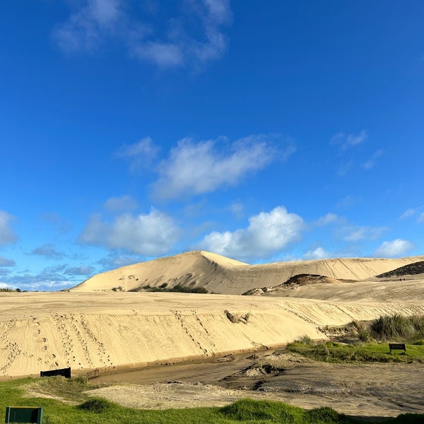 Te Paki Sand Dunes - Park in Te Hapua