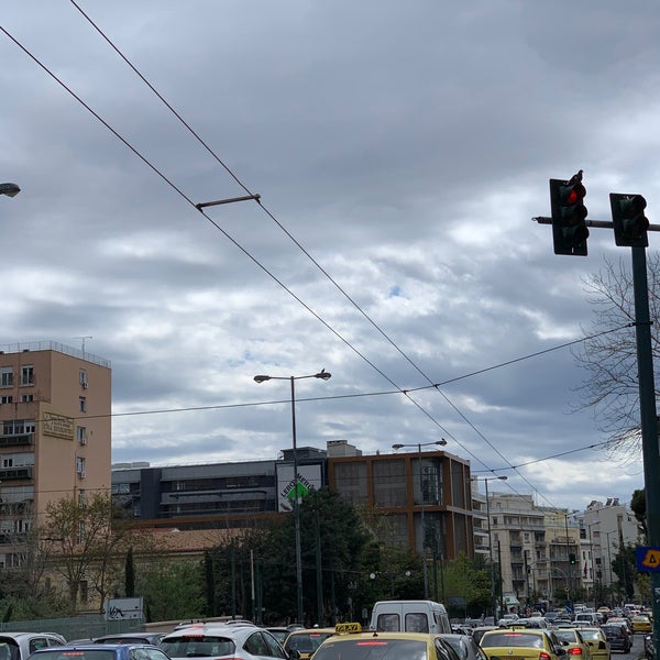 Λεωφόρος Βασιλίσσης Σοφίας - Road in Κολωνάκι