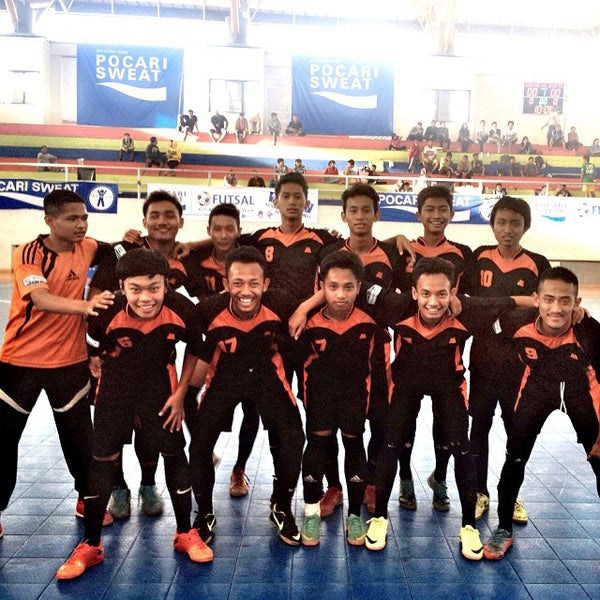 GOR Futsal Indoor Pertamina ITS (Now Closed) - 2 tips