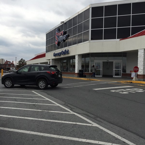 Sharp Shopper Grocery Outlet - Grocery Store