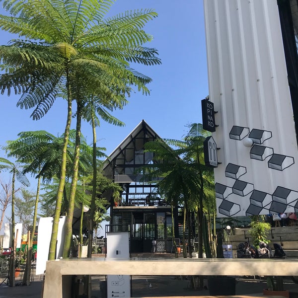 Kopi Nako Summarecon Bekasi - Coffee Shop