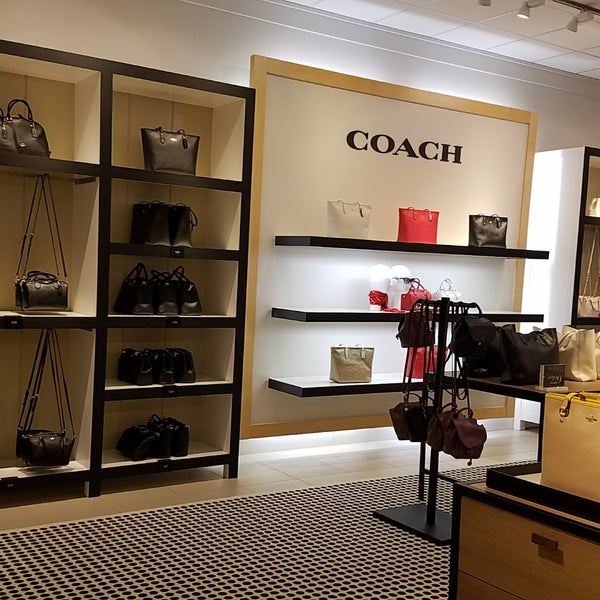 COACH Outlet - 8175 Factory Shops Blvd