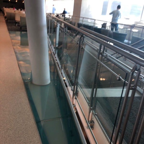 Security Checkpoint H - Miami International Airport - Concourse H