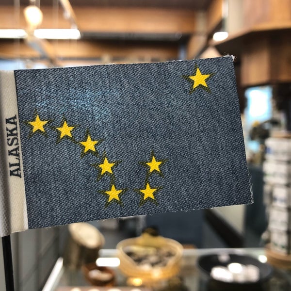 Arctic Traveler's Gift Shop - Downtown Fairbanks - 1 tip