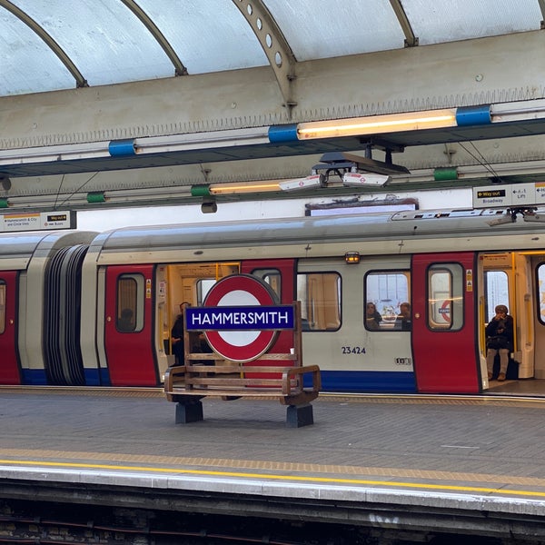 Photos at Hammersmith London Underground Station (District and ...