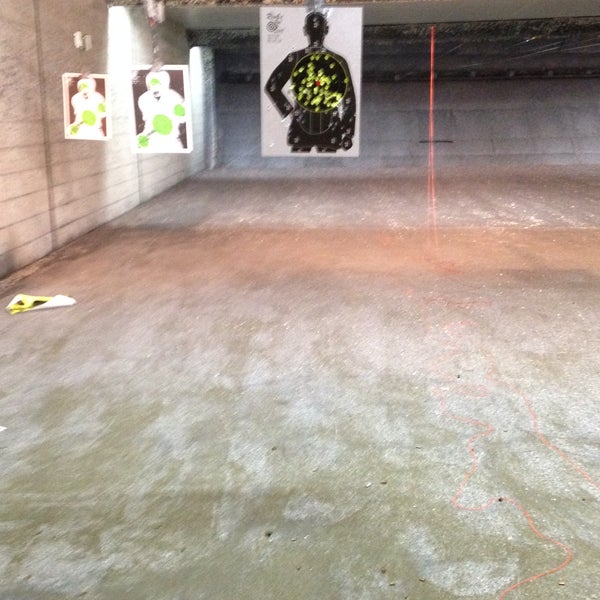 Rink's Gun & Sport - 2 tips from 50 visitors