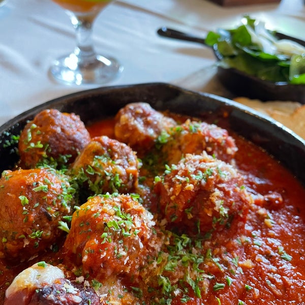 Bacchus Restaurante - Italian Restaurant in Santa Ana