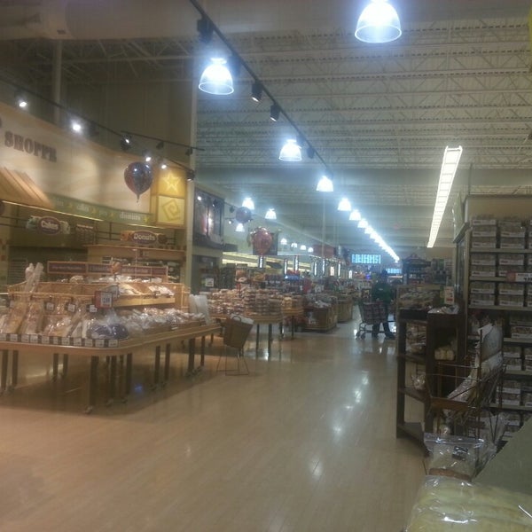 Photos at Martin's Food Market - Grocery Store