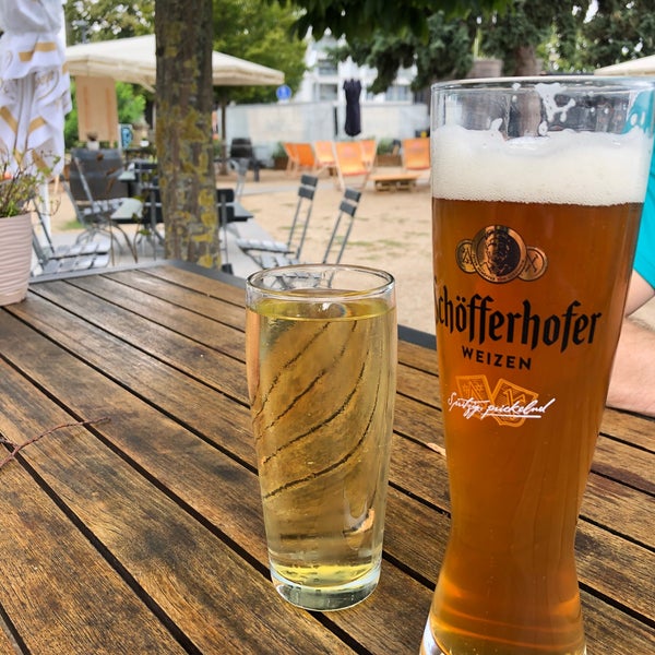 Biergarten Mole - Beer Garden