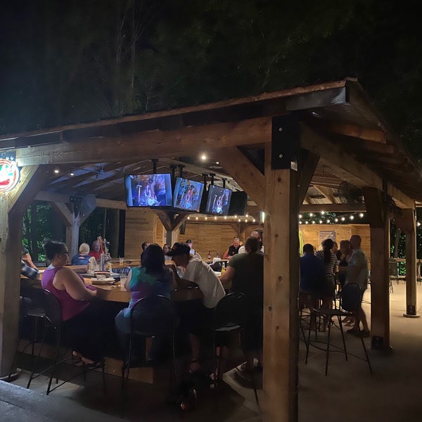 Plank Road Pub and Grill - 3 tips from 210 visitors