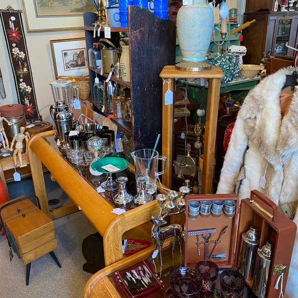 Odana Antiques Fine Arts Center