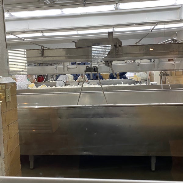 Scray Cheese - Cheese Store in De Pere