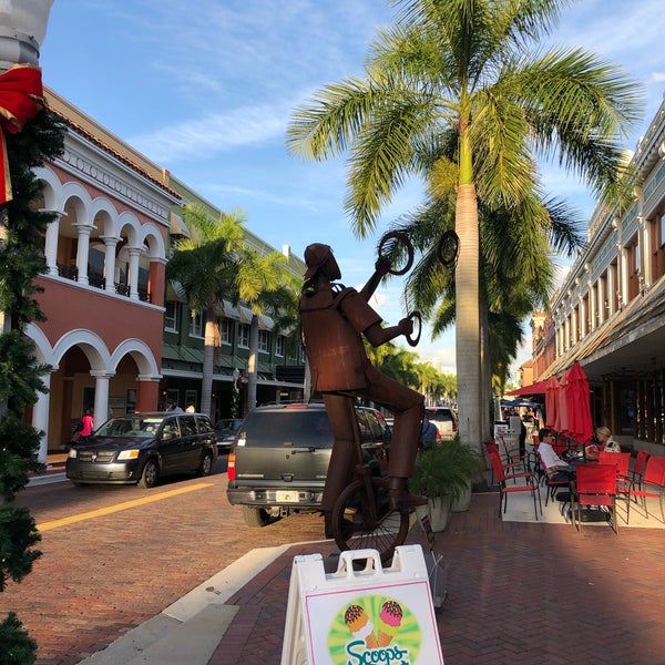 Downtown Ft Myers - Downtown Fort Myers Historic District - Fort Myers, FL