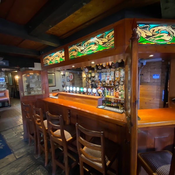 Olde Castle Bar & Restaurant - The Diamond