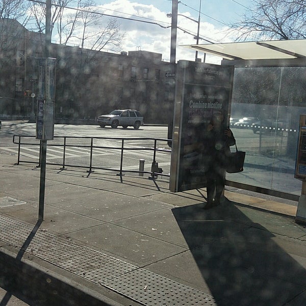 MTA MaBSTOA Bus at Pelham Parkway & Eastchester Road: (Bx12 & +Select ...